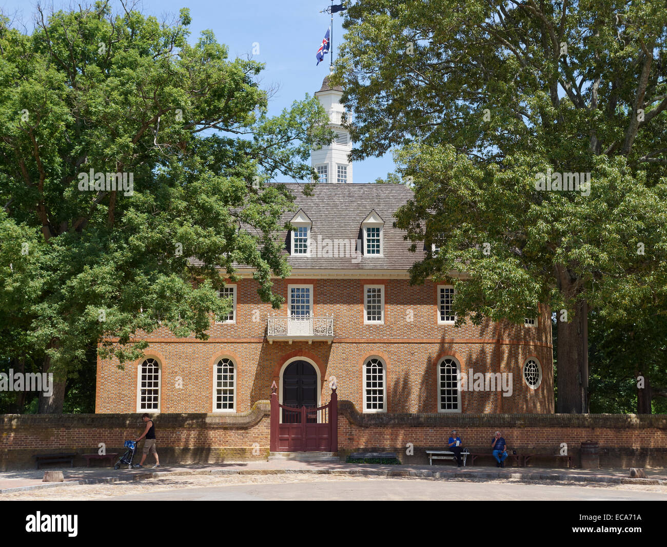 Williamsburg capitol hi-res stock photography and images - Alamy