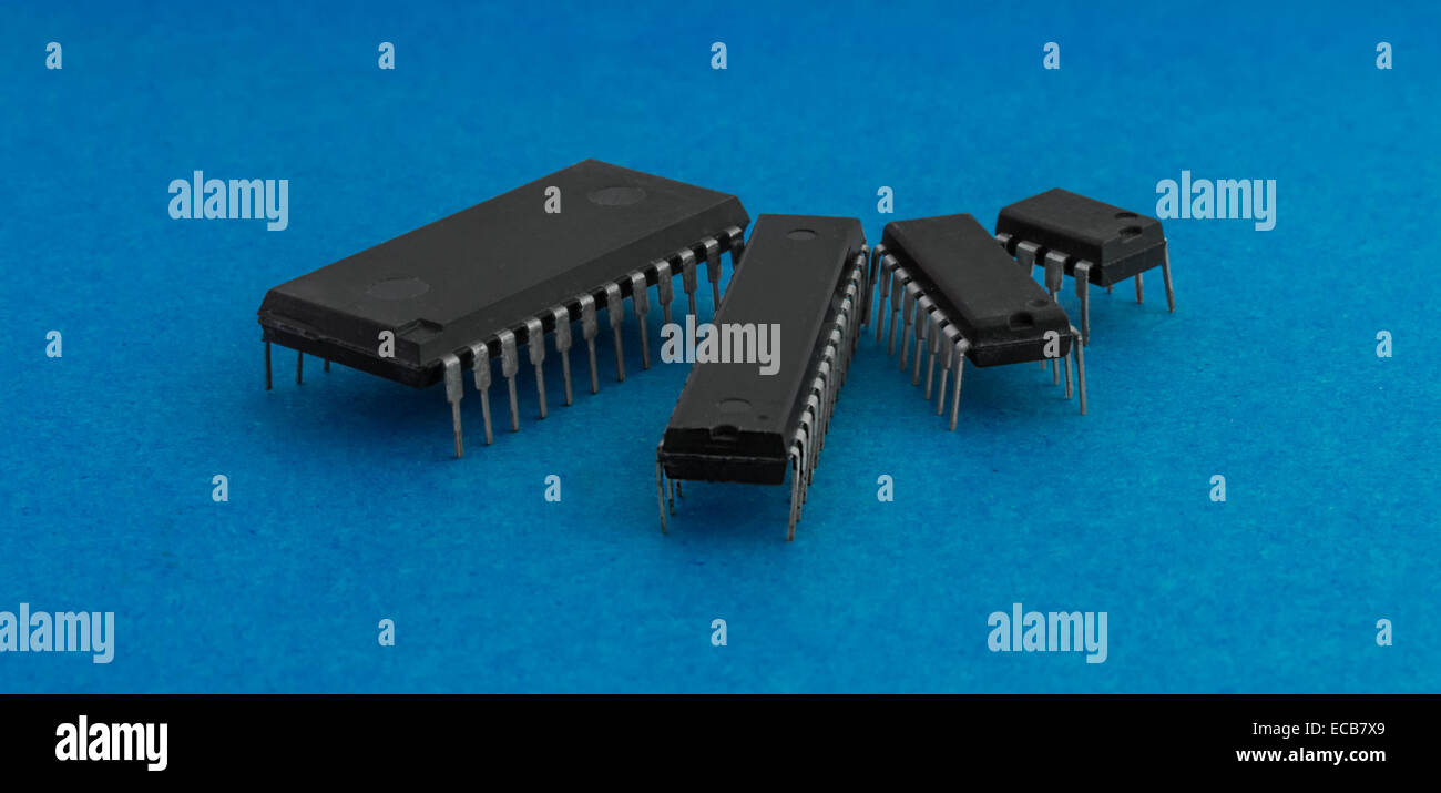 Connection circuits hi-res stock photography and images - Alamy