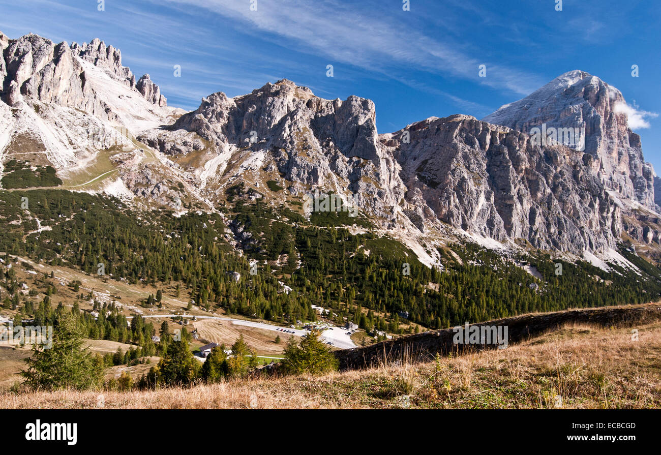 Dolomites tofane hi-res stock photography and images - Alamy