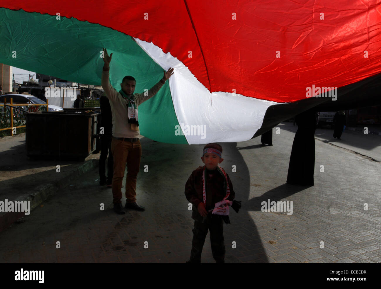 Rafah, Gaza Strip, Palestinian Territory. 11th Dec, 2014. Palestinians ...