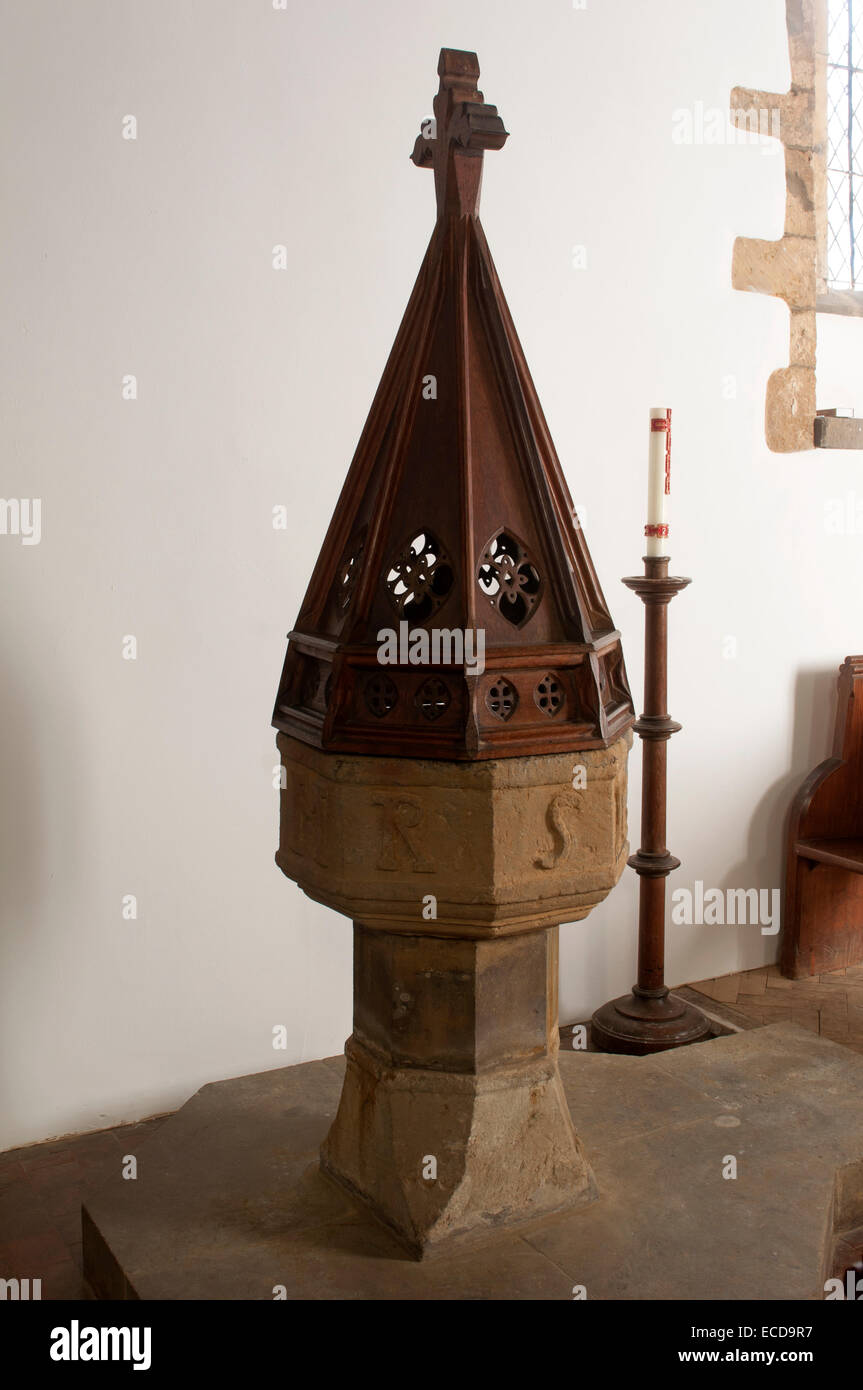 The font, St. Mary Magdalene Church, Wardington, Oxfordshire, England ...