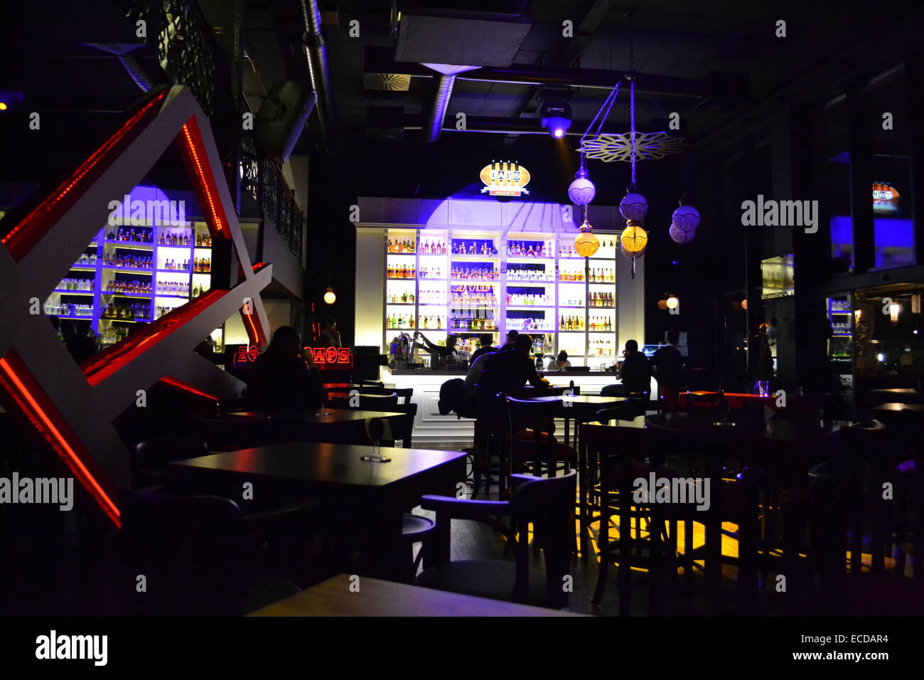 Bar at night Stock Photo - Alamy
