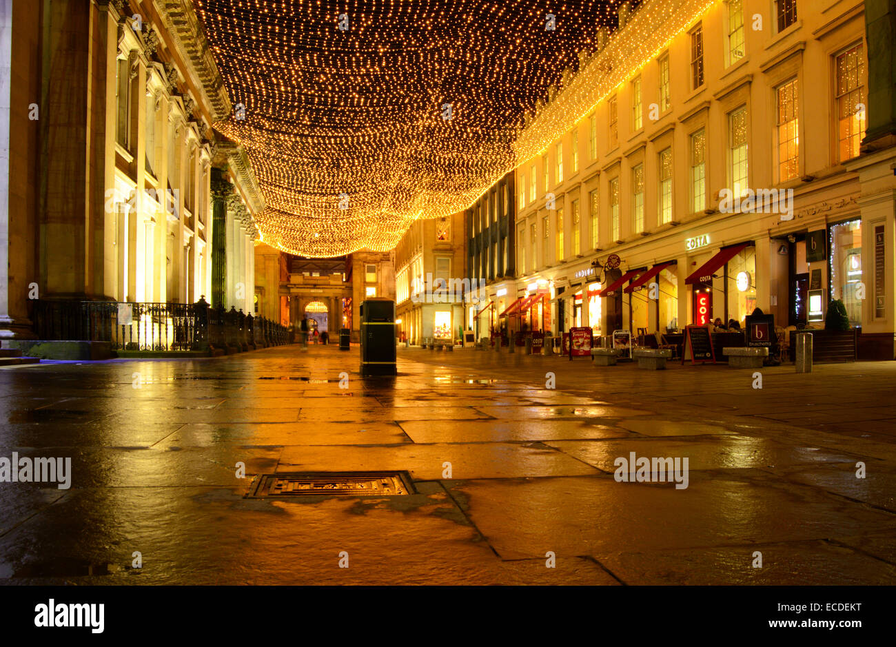 Royal exchange square in glasgow hi-res stock photography and images ...