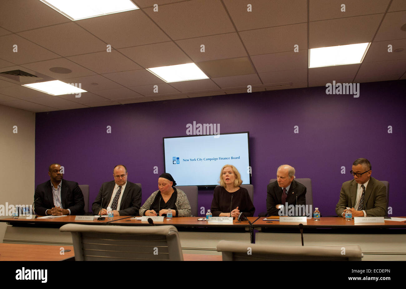 Richard hearn hi-res stock photography and images - Alamy