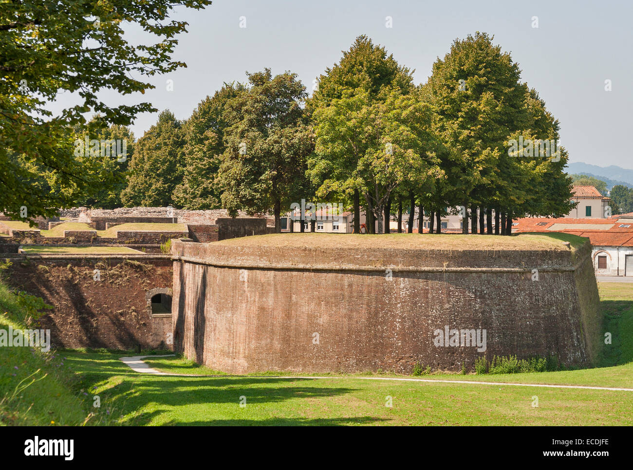 Lucca medieval surrounding city walls, Italy Stock Photo - Alamy