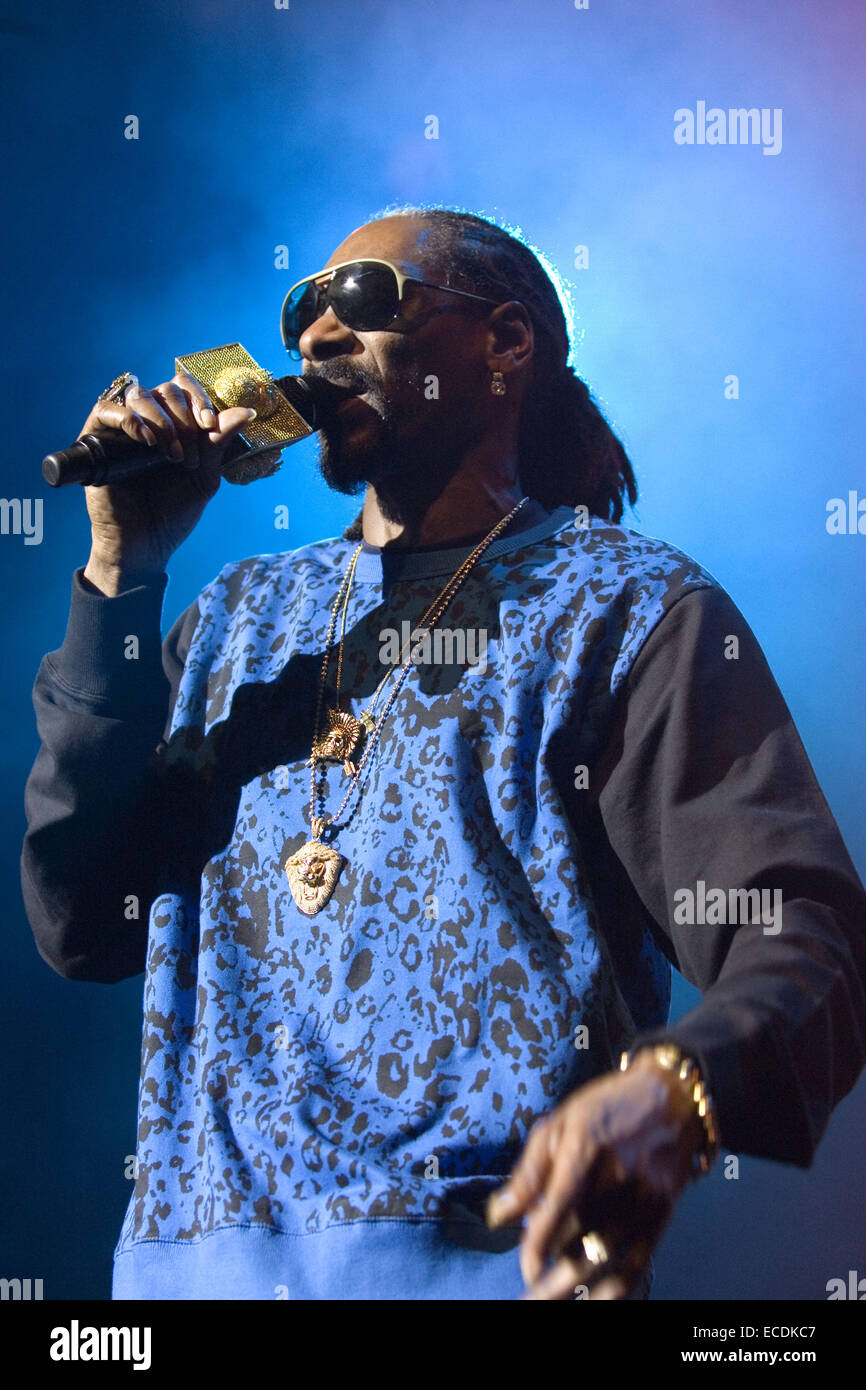 Snoop Dogg performs live in concert at the O2 Academy Featuring: Snoop ...
