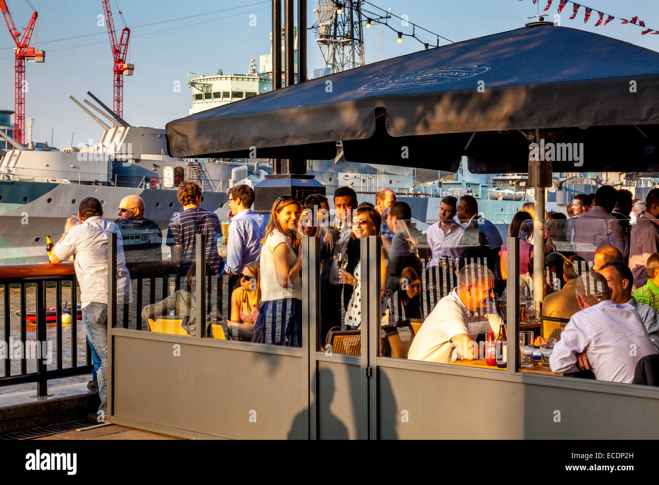 Riverside Pub, River Thames, London, England Stock Photo - Alamy