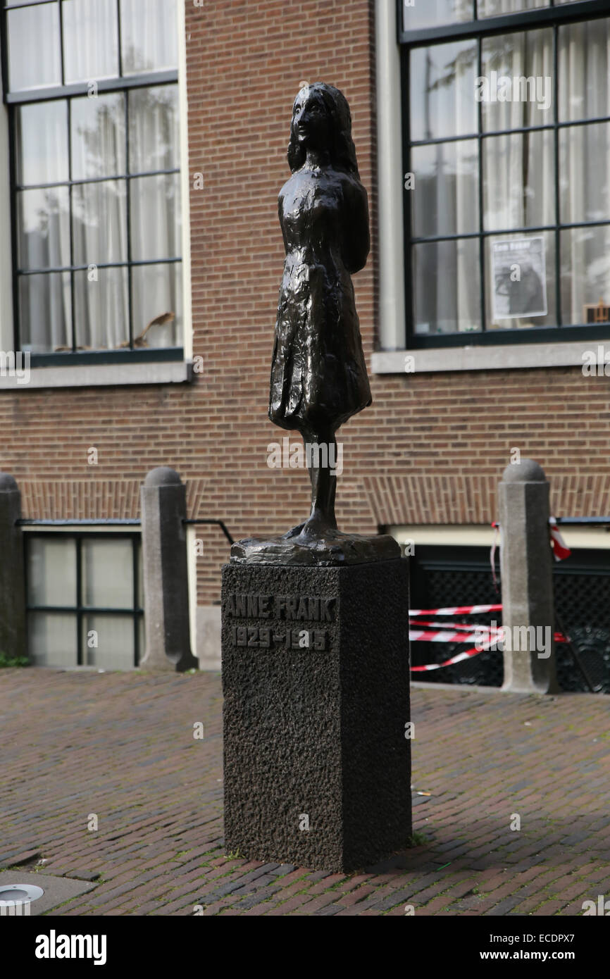 Amsterdam anne frank statue hi-res stock photography and images - Alamy