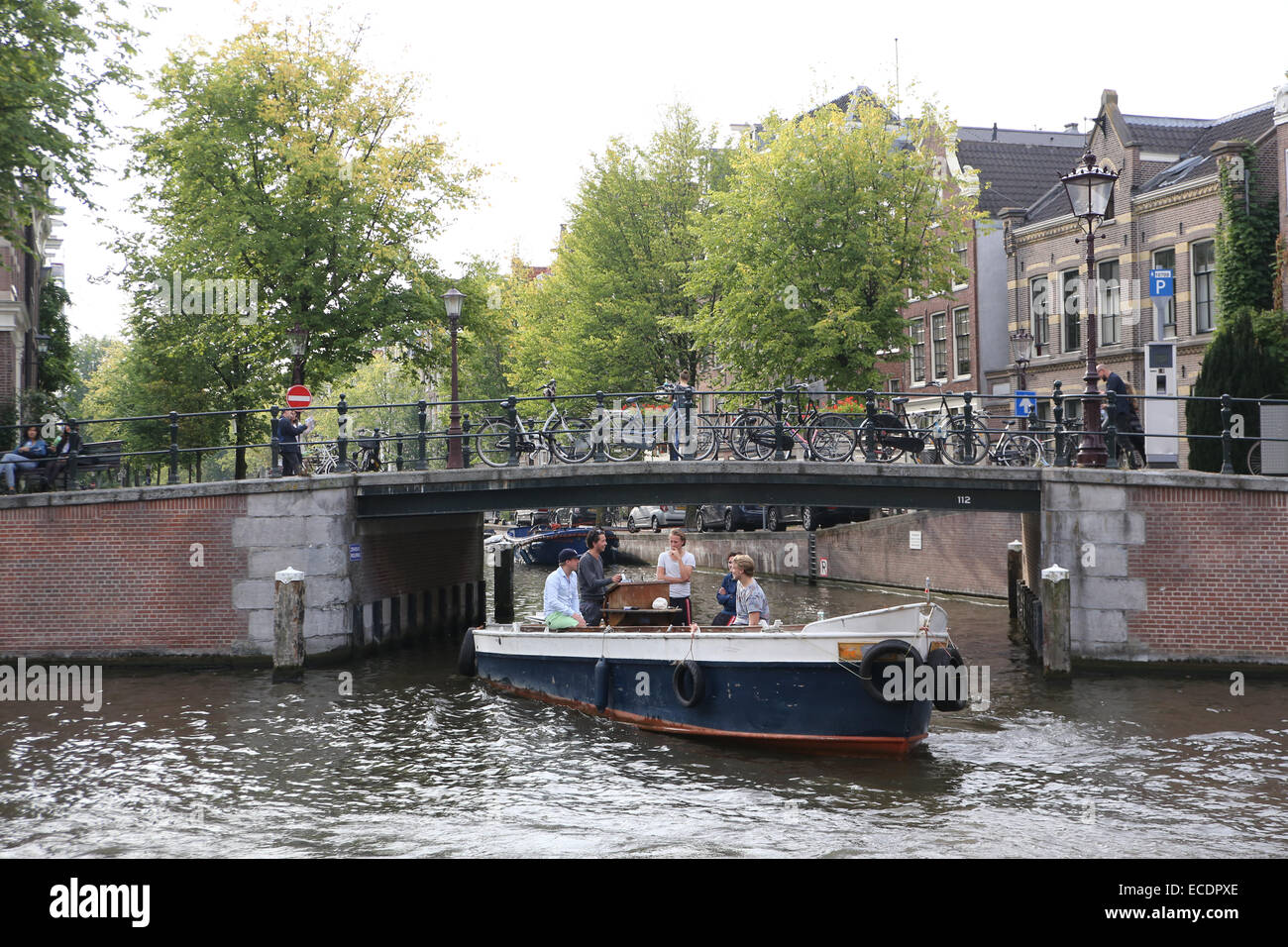 Amsterdam canal bridge hi-res stock photography and images - Alamy