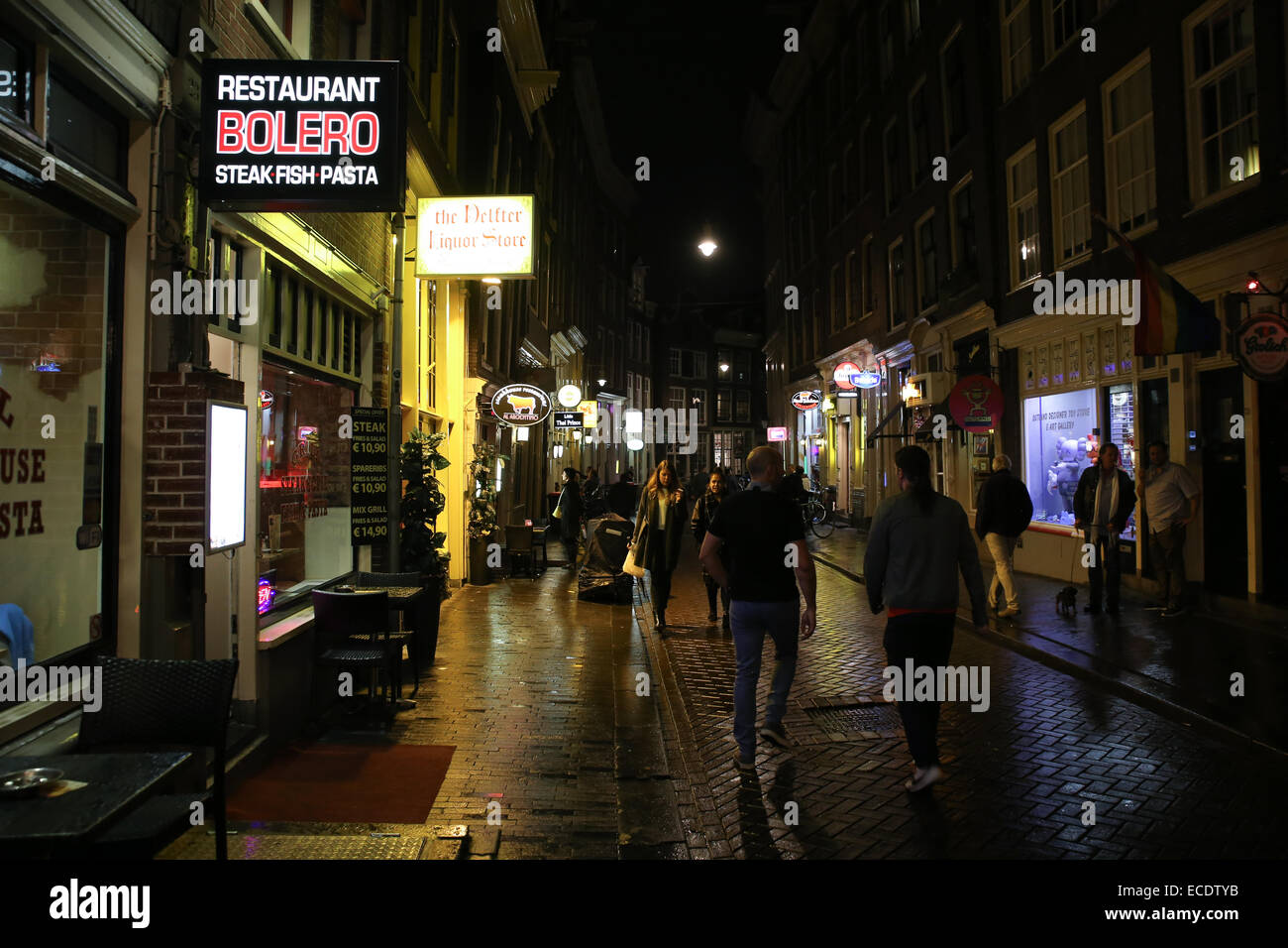 Narrow people hi-res stock photography and images - Alamy