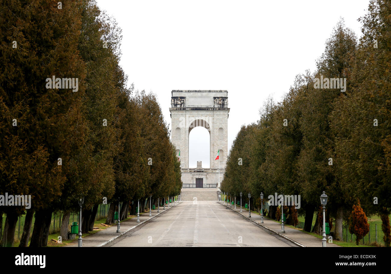Cemetery ossuary monument to fallen soldiers during the first world war ...