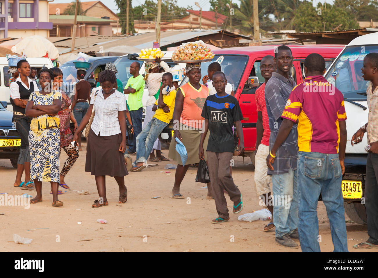 Bus station and market at Anyaa, Accra, Ghana, Africa Stock Photo - Alamy