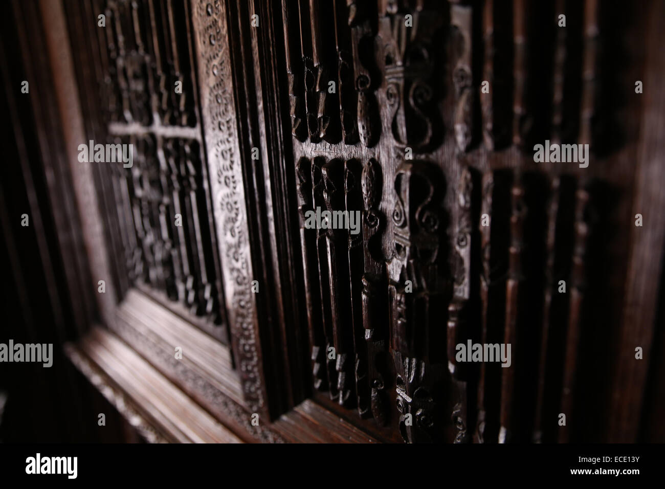 Old wood carving hi-res stock photography and images - Alamy