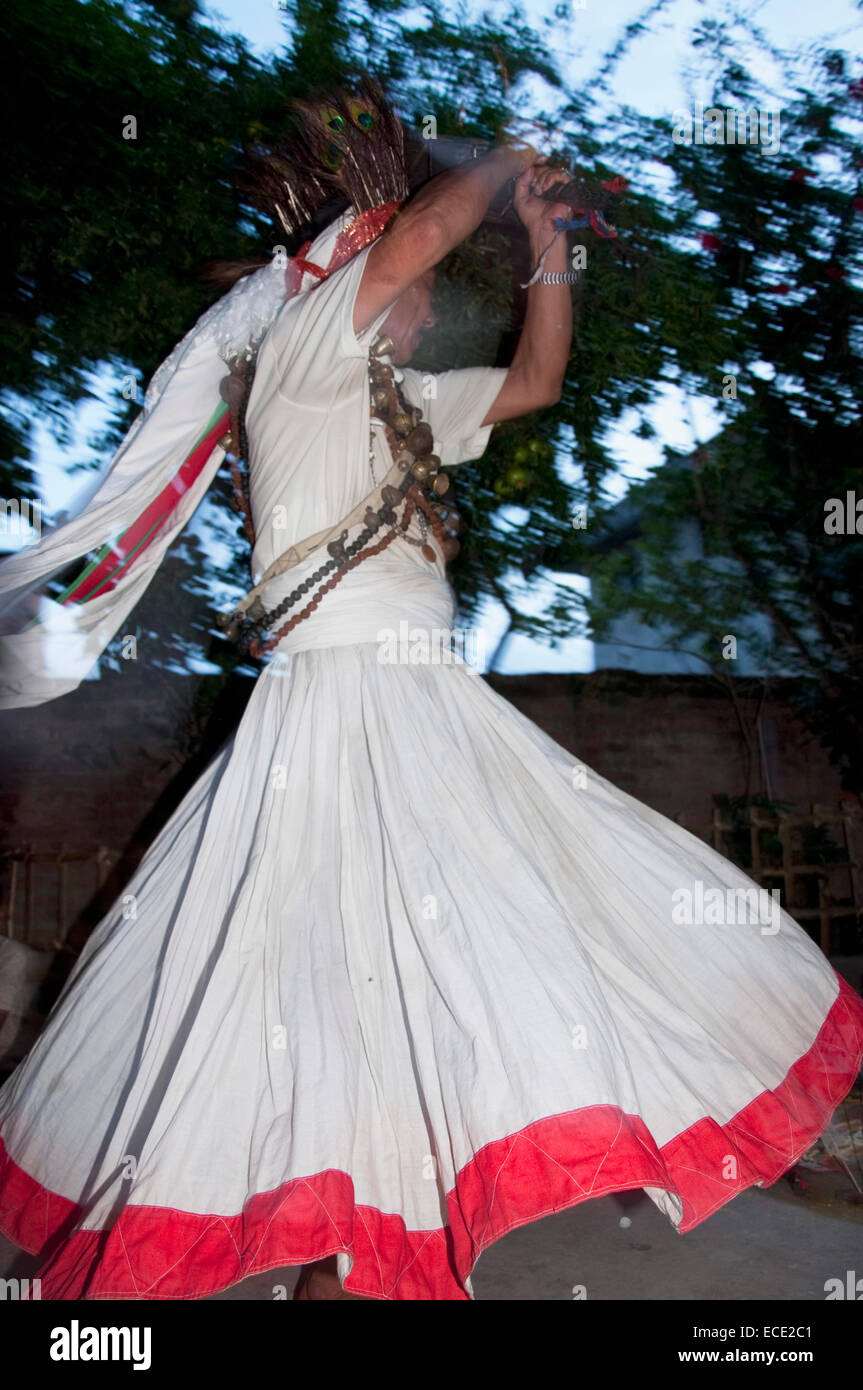Shaman dance hi-res stock photography and images - Alamy
