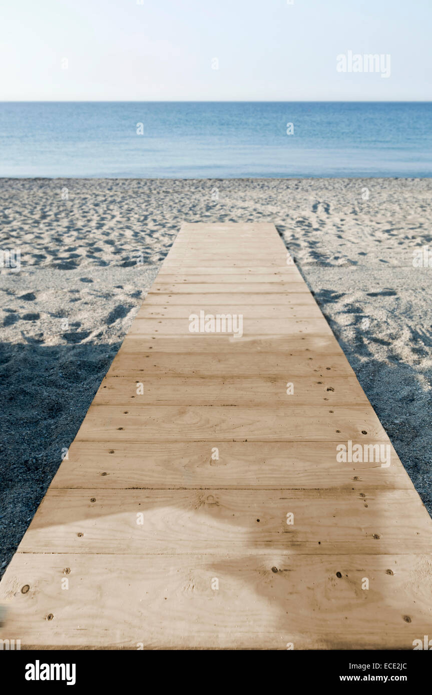 Beach wooden boardwalk Italy ocean empty Stock Photo - Alamy