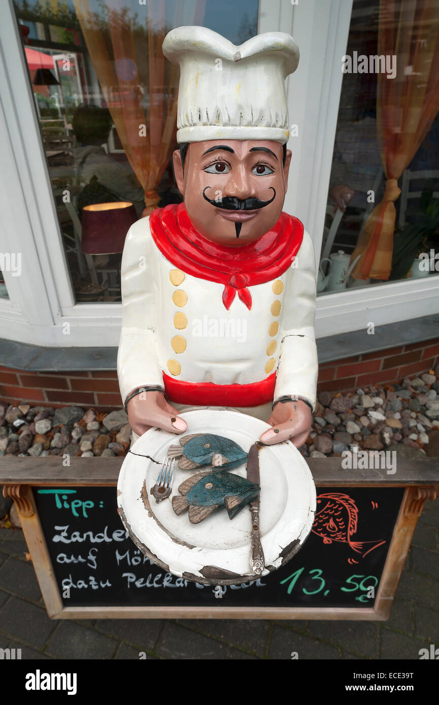 Chef sculpture hi-res stock photography and images - Alamy