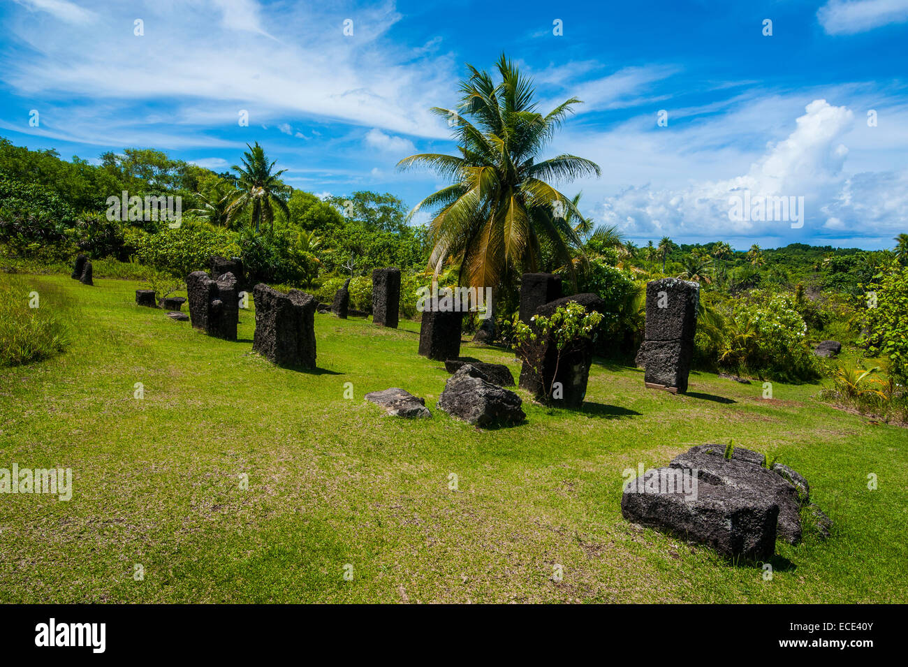 Monoliths hi-res stock photography and images - Alamy