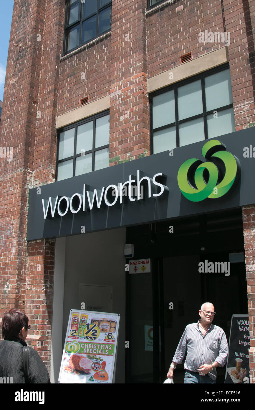Woolworths supermarket hi-res stock photography and images - Alamy