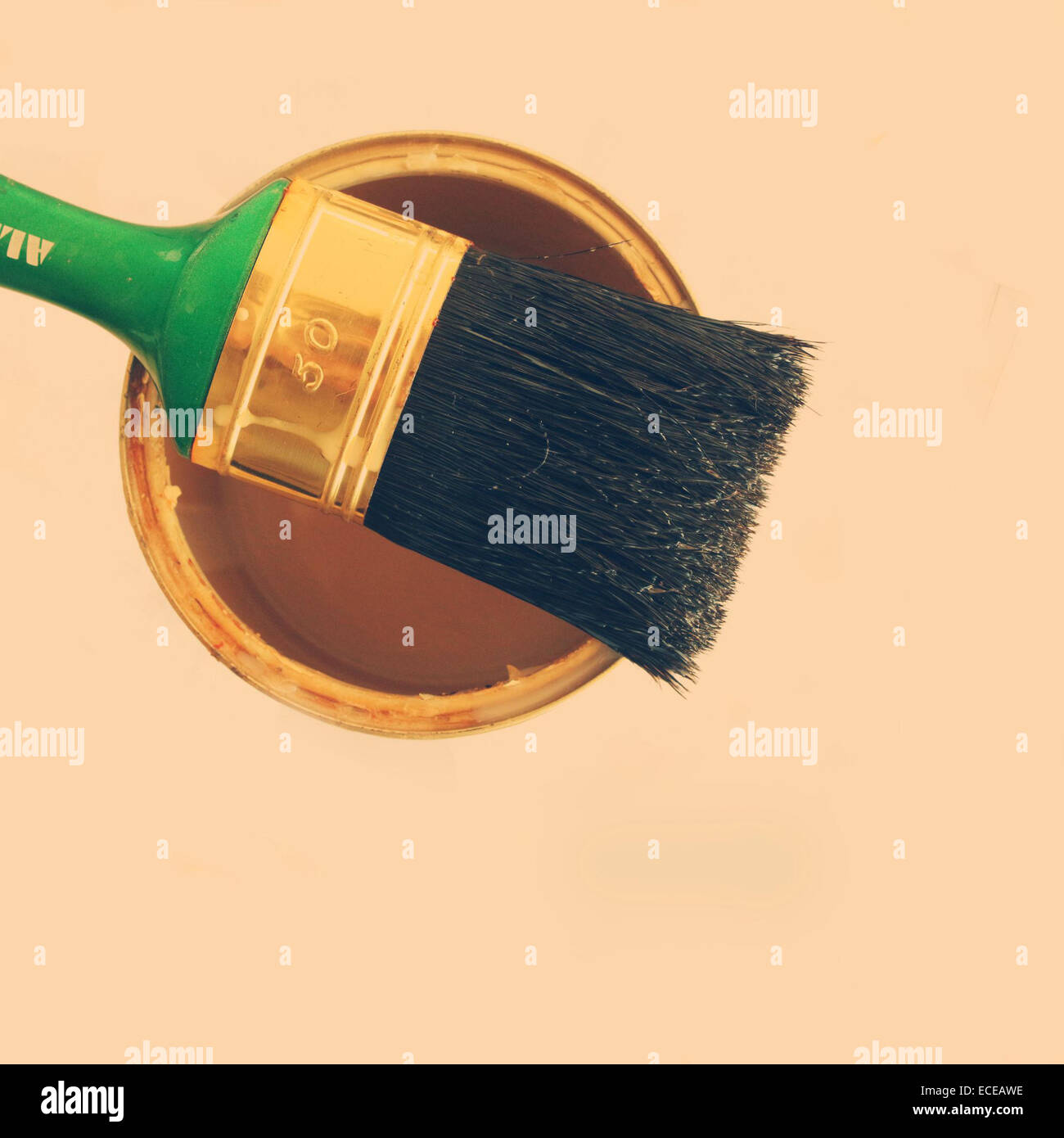 Paint can top hi-res stock photography and images - Alamy