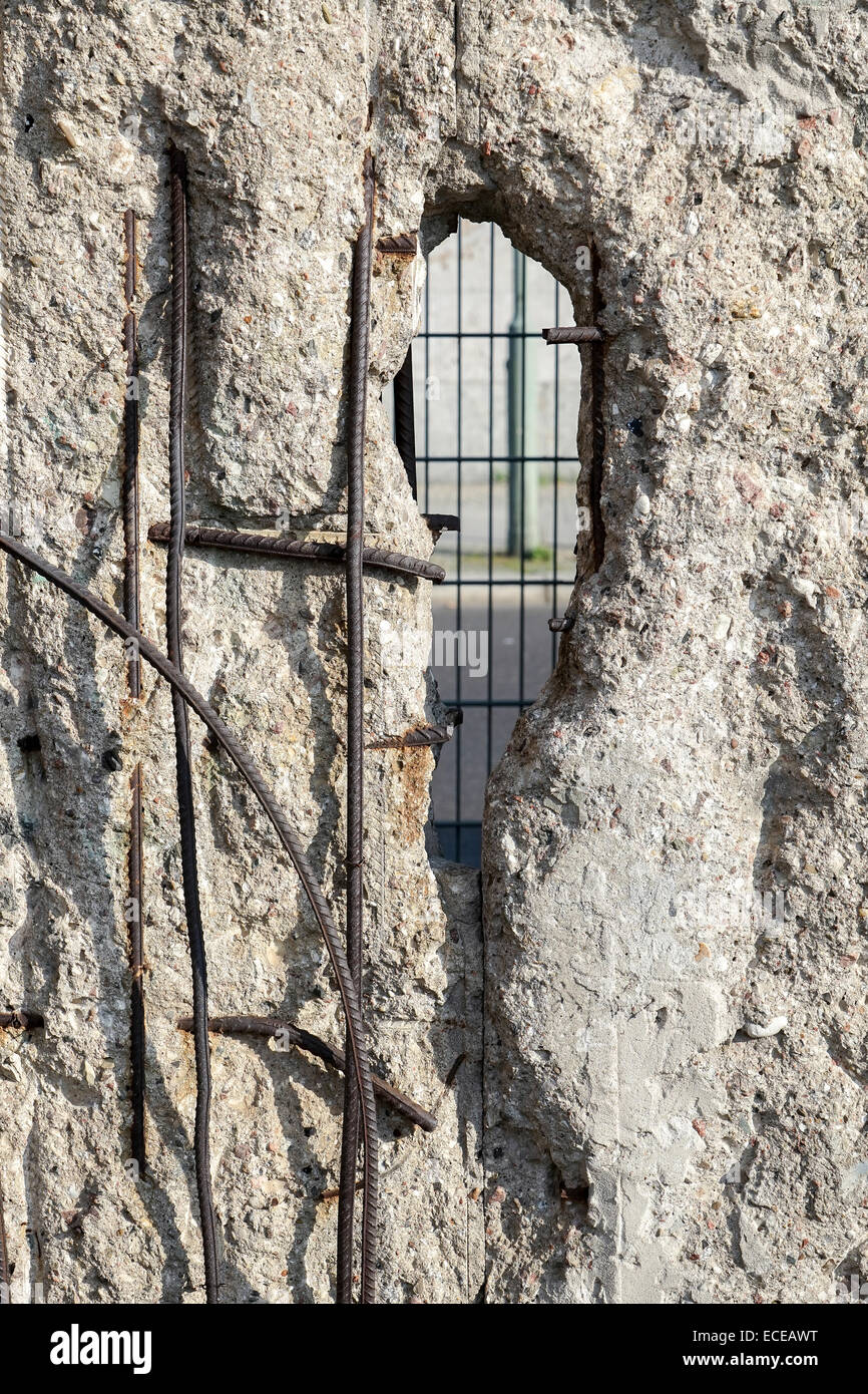 Part of the old Soviet wall dividing Berlin Stock Photo - Alamy