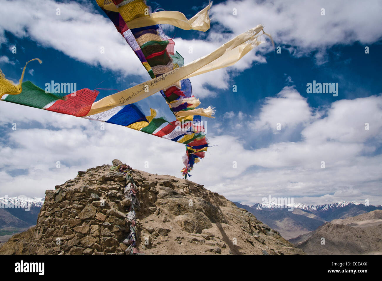 Prayer flags flowing in wind hi-res stock photography and images - Alamy