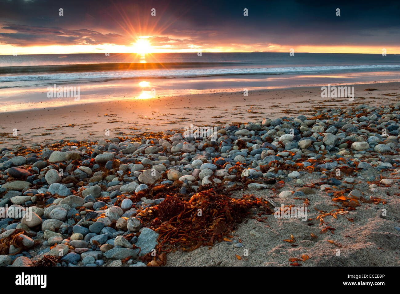 Seaside at sunset hi-res stock photography and images - Alamy