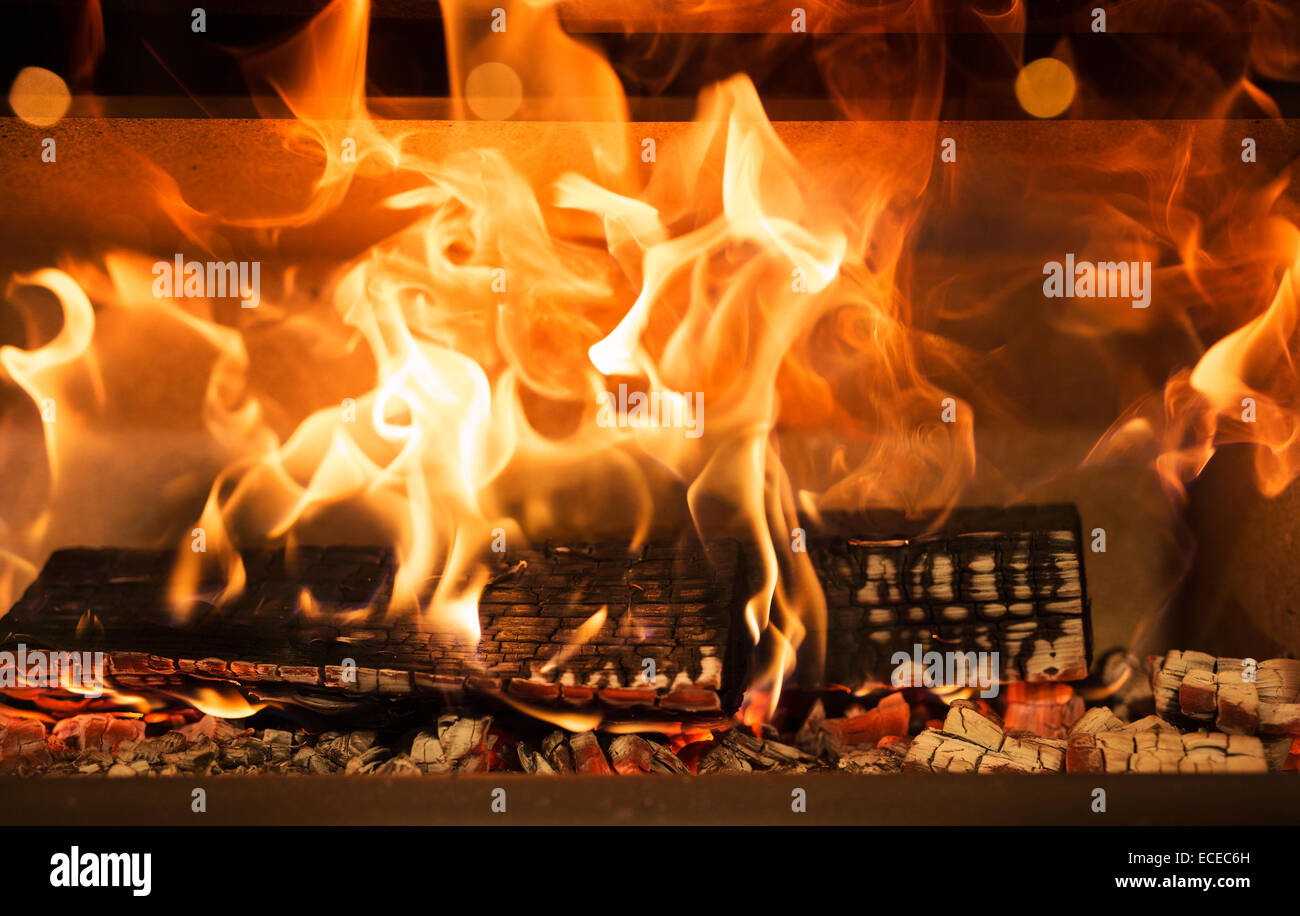 Close-up of flame in fireplace Stock Photo - Alamy