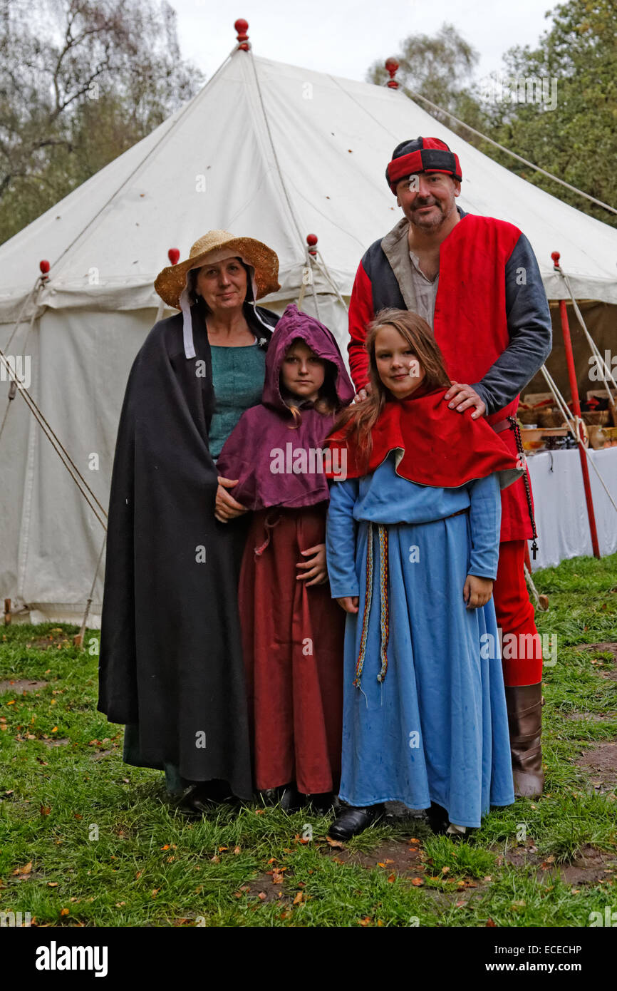 Living historians portraying a British family at the time of the ...