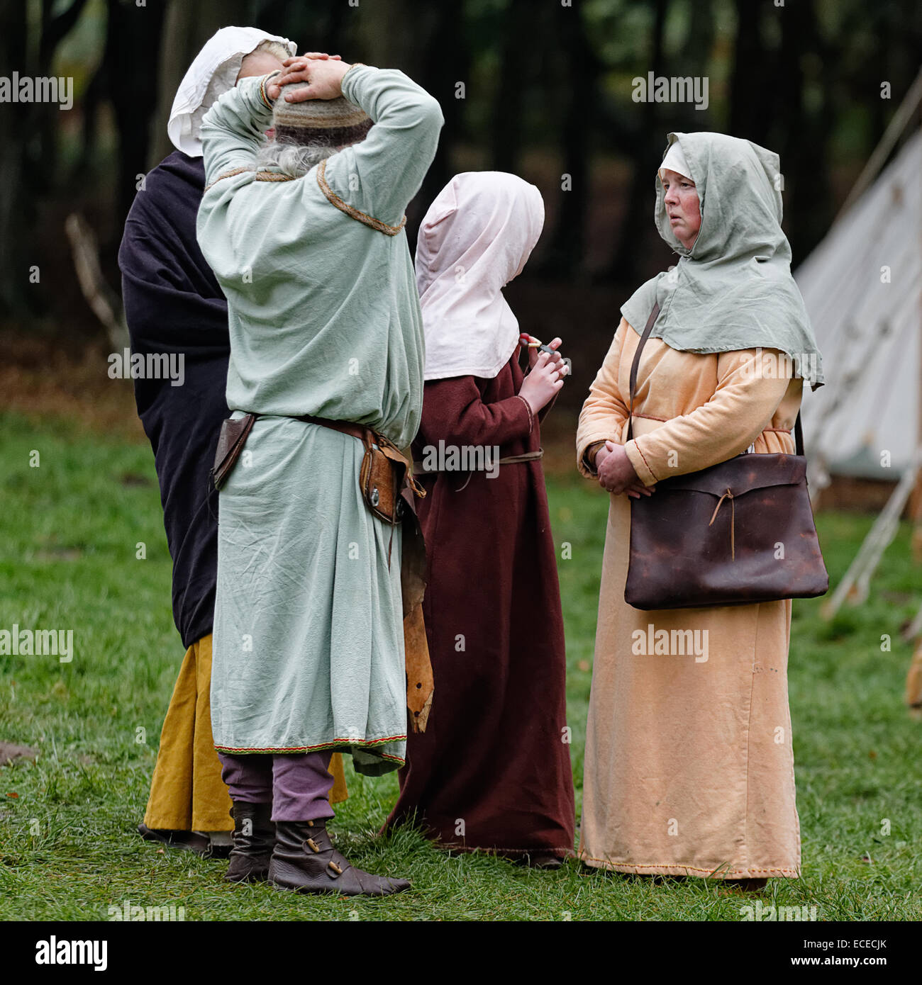 Living historians portraying the Norman Saxon Middle period of British ...