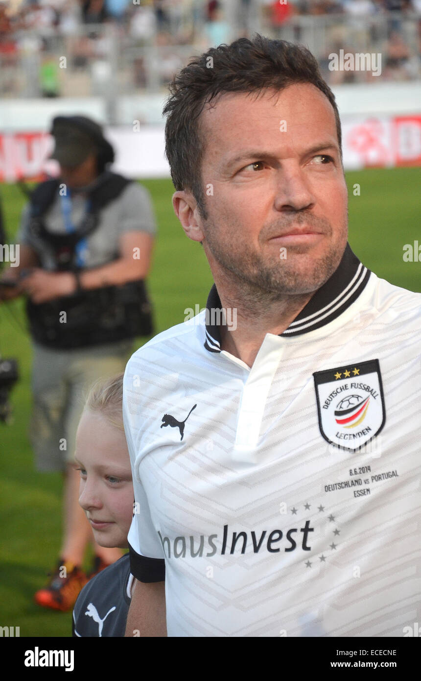 Retired football stars from Germany and Portugal playing a charity ...