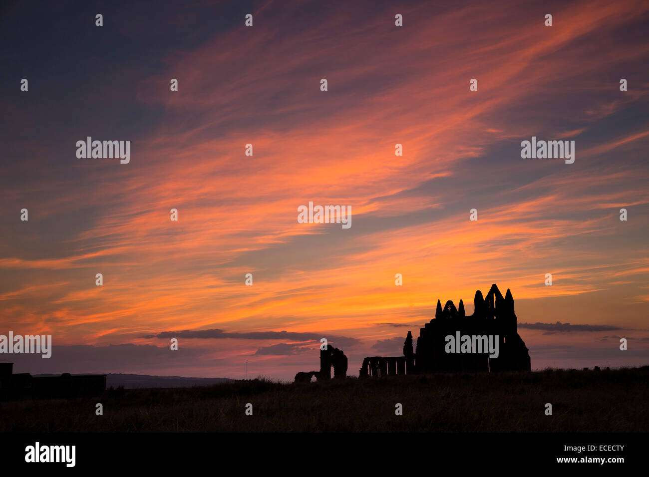 Sunset whitby hi-res stock photography and images - Alamy