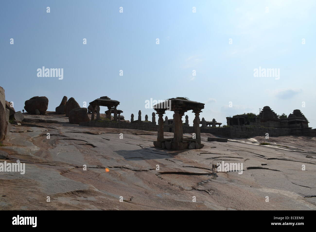 Hemakuta hills - a group of shrines @ Hampi - UNESCO World Heritage ...