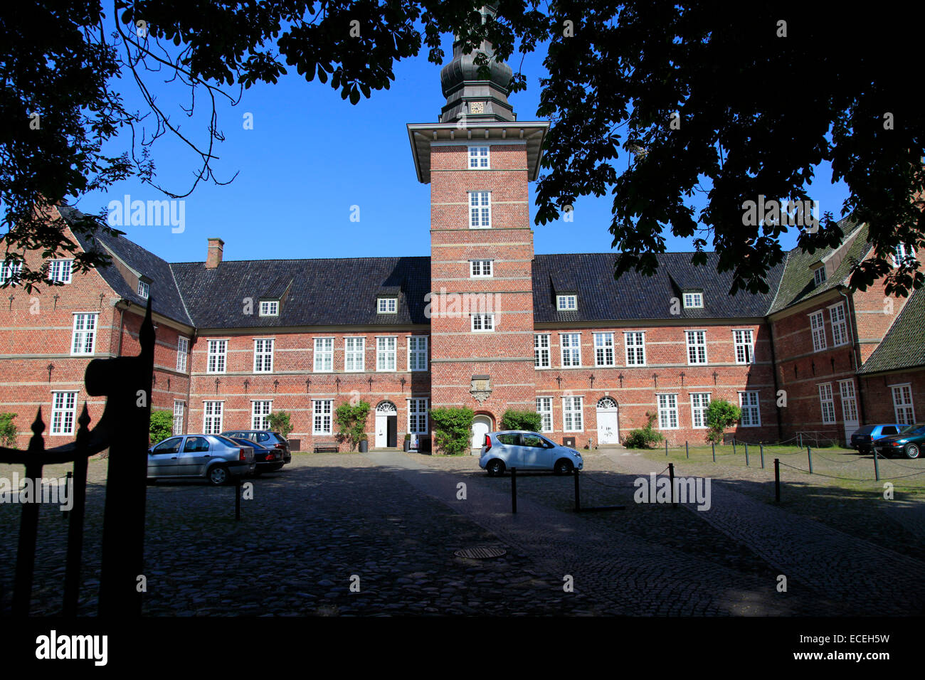 Husumer schlosspark hi-res stock photography and images - Alamy