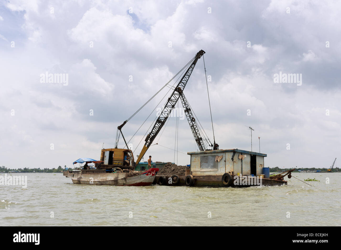 Dredging hi-res stock photography and images - Alamy