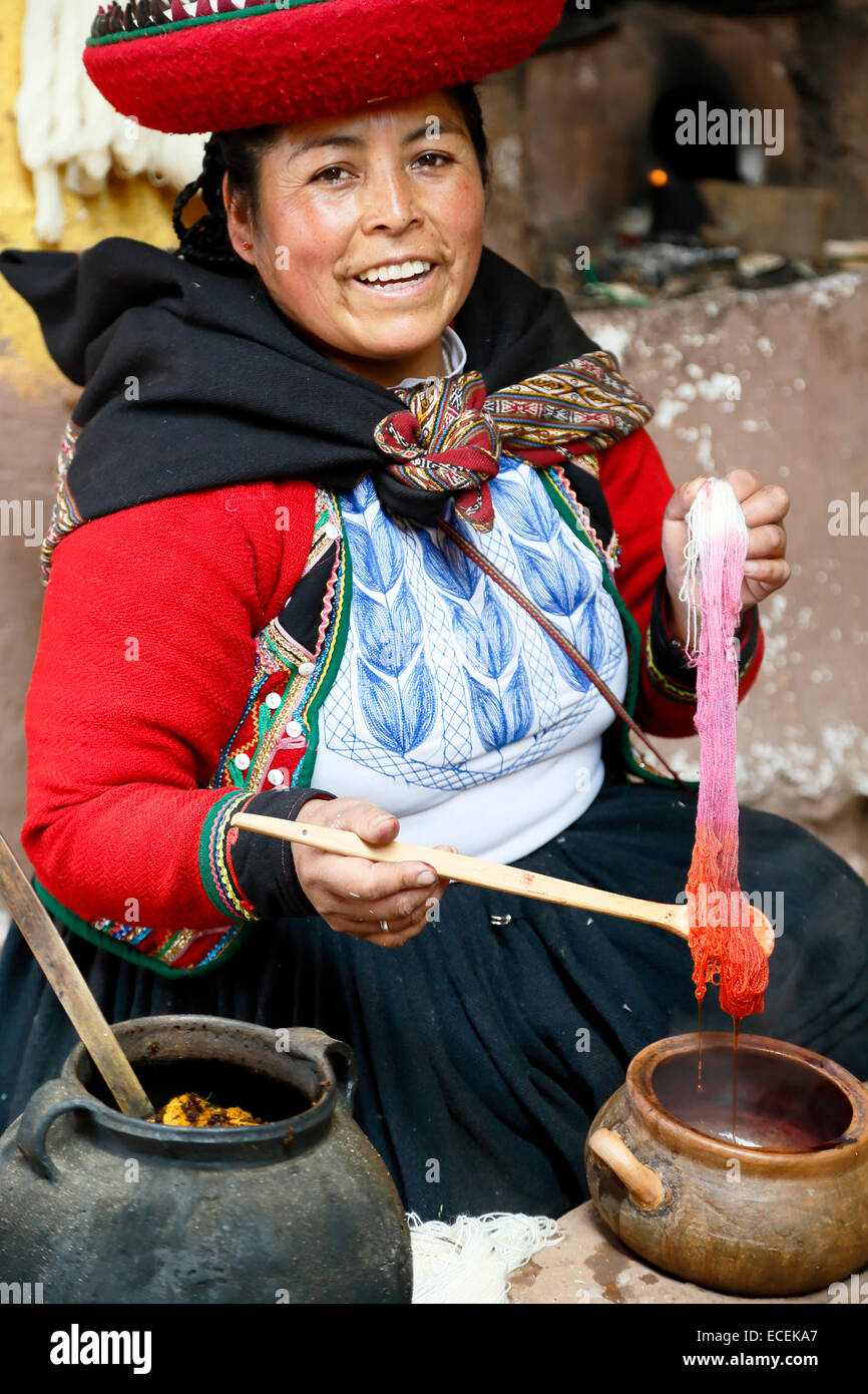 Quechua woman Chaska (Star) performing weaving demonstration, El Balcon ...