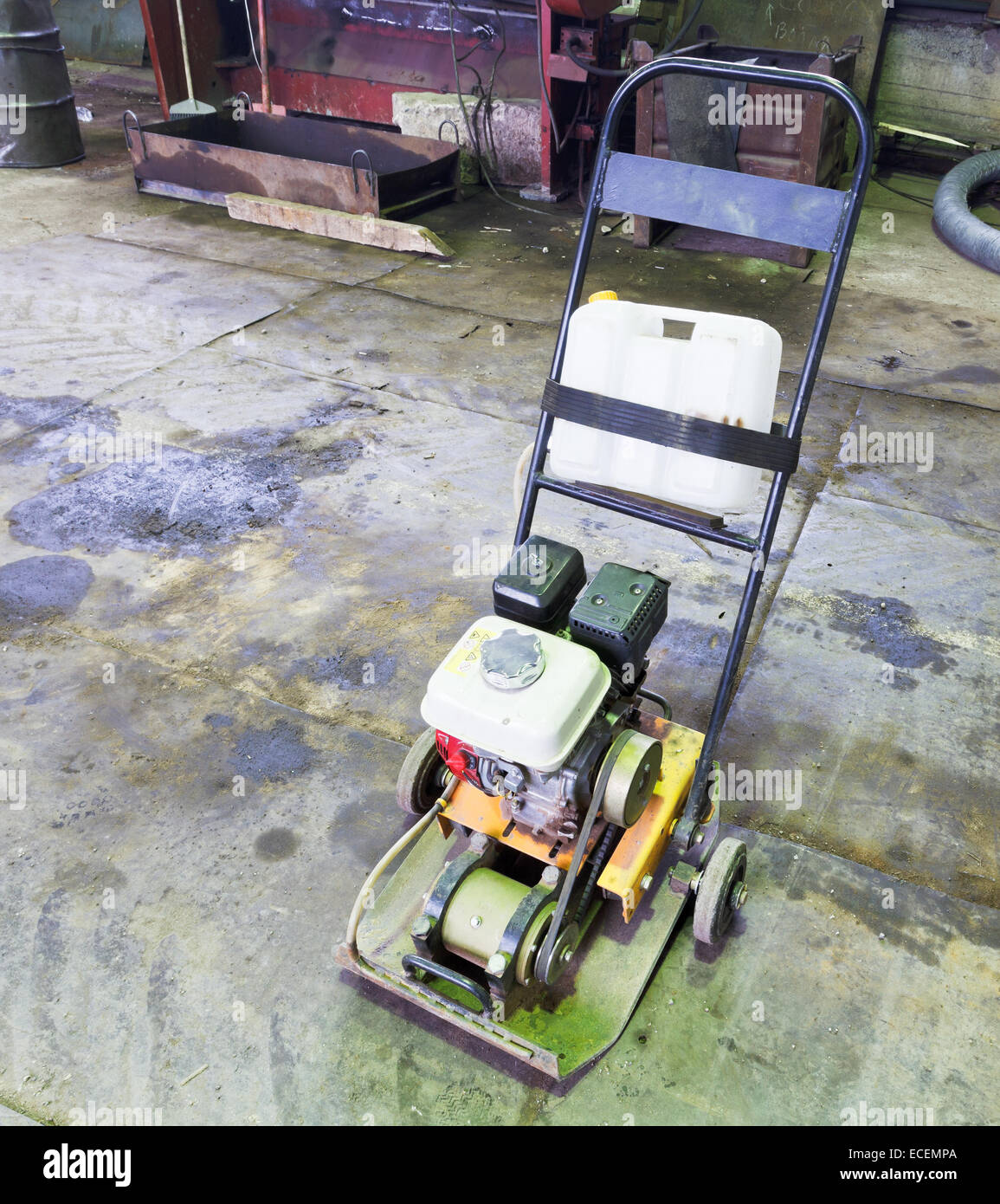 Hand compactor hi-res stock photography and images - Alamy