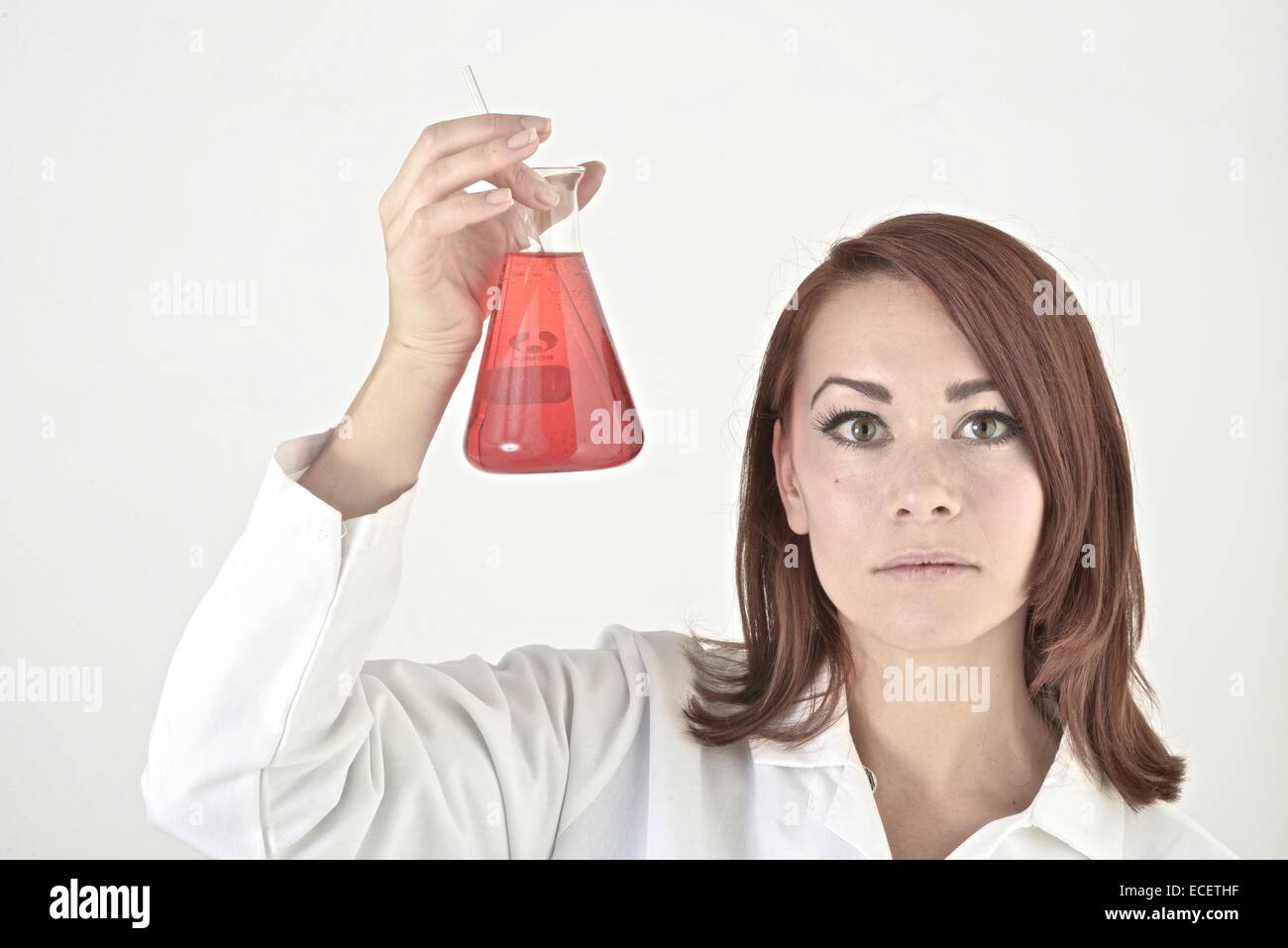 Researcher beaker hi-res stock photography and images - Alamy