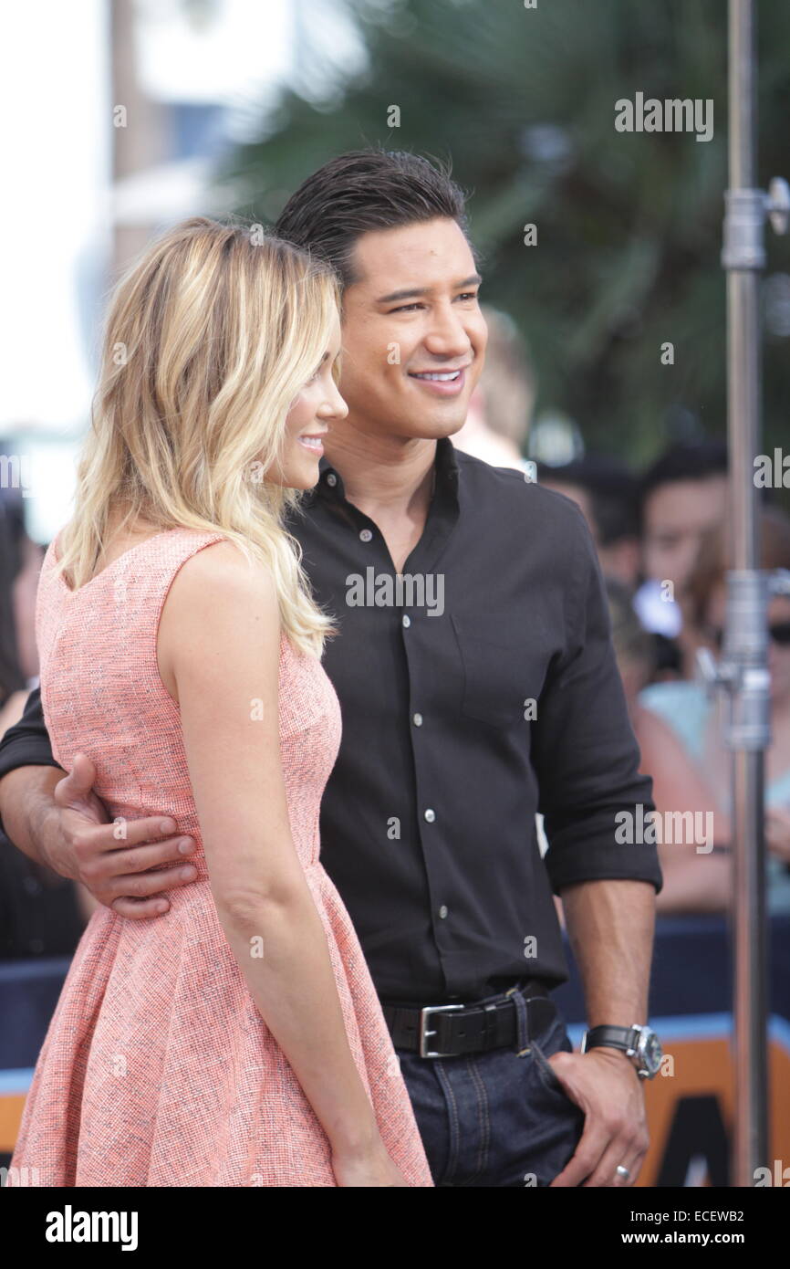 Celebrities appear for interview on Extra TV show at Universal City ...