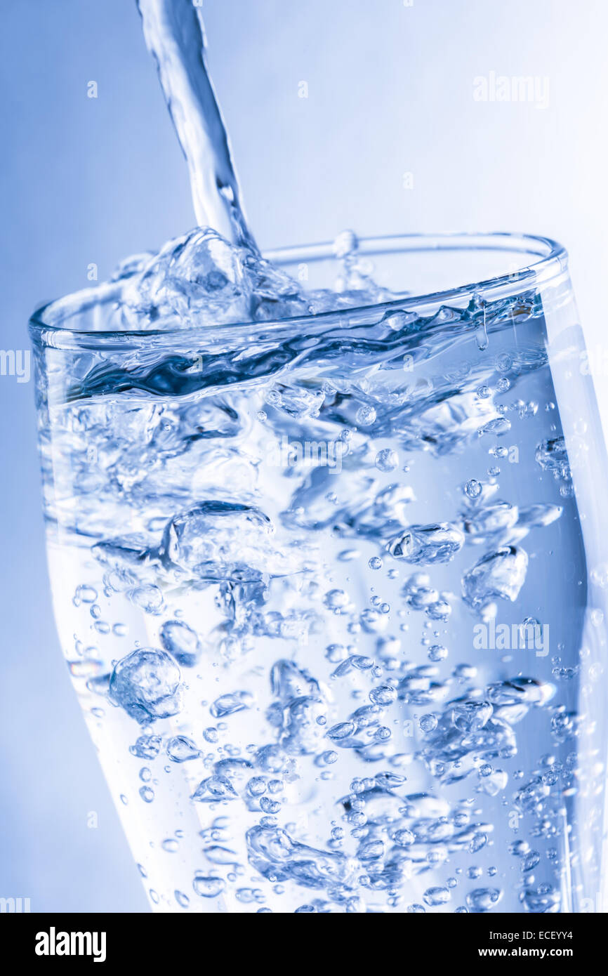 Pouring water hi-res stock photography and images - Alamy