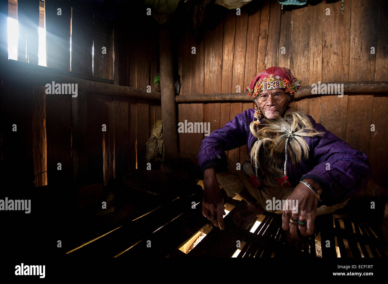 Chieftain indigenous hi-res stock photography and images - Alamy