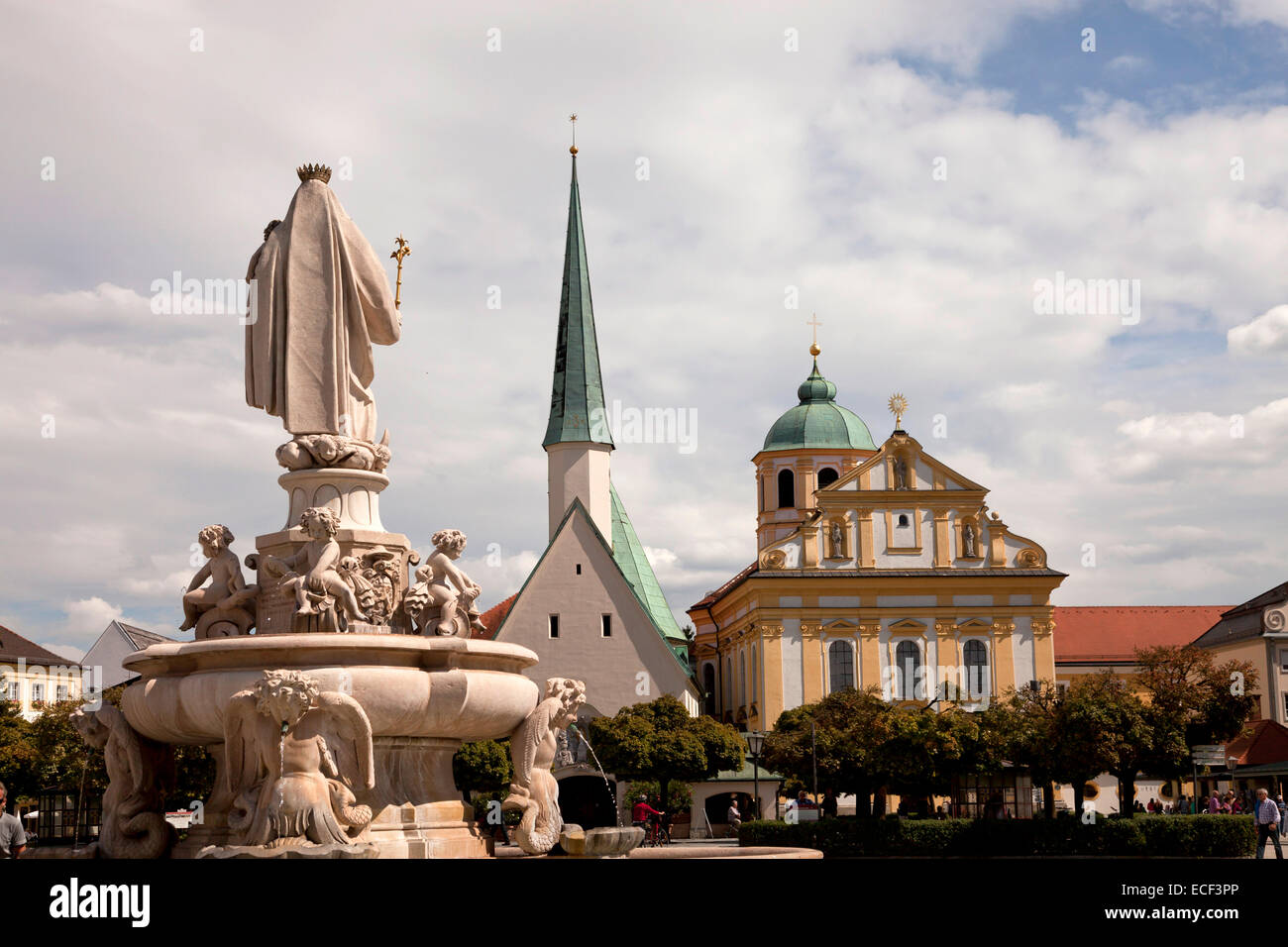 Church and statue of maria on Kapellplatz square in Altoetting, Upper ...