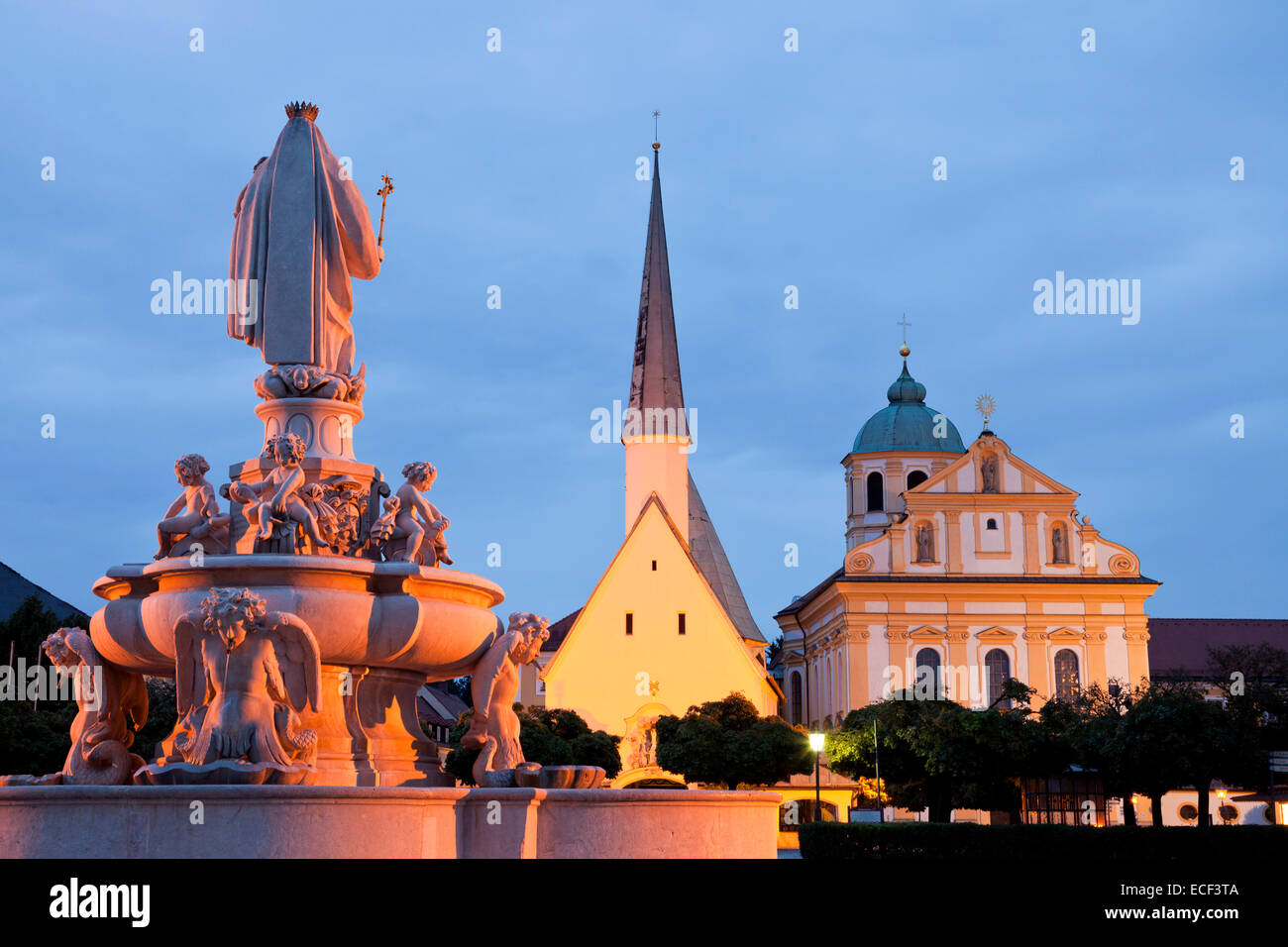 statue of Maria, church Magdalenakirche and the Chapel of Grace on ...