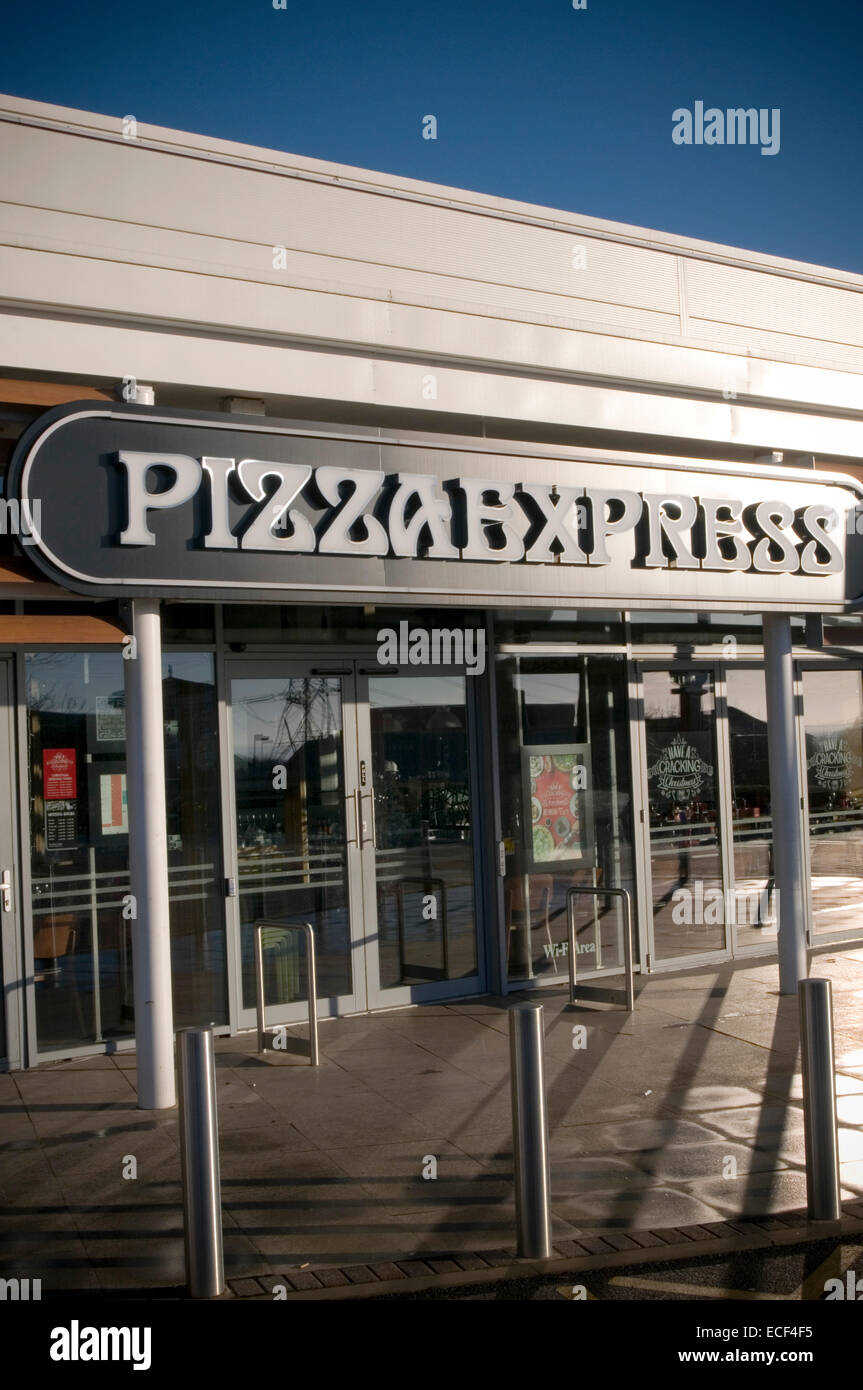 pizza express pizzas restaurants restaurant chain chains Stock Photo ...