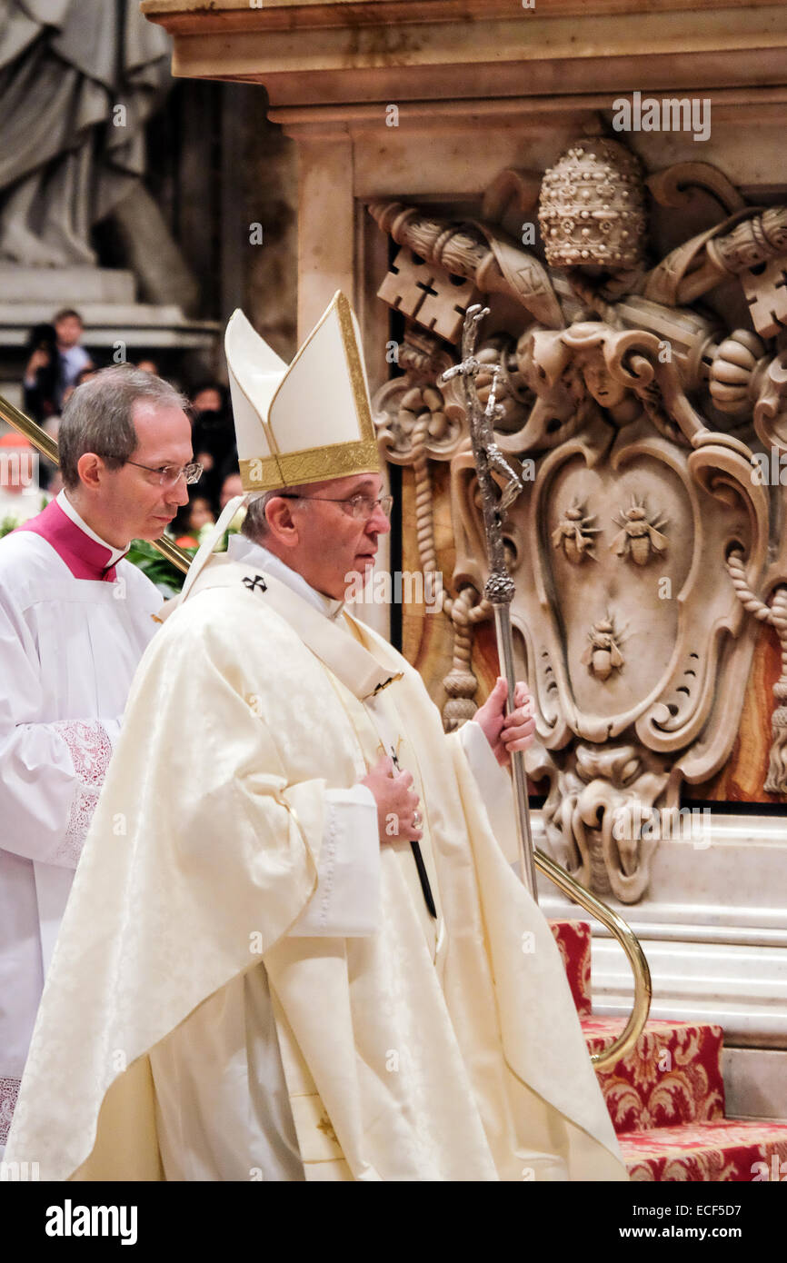Vatican city. 12th December, 2014. Pope Francis celebrate the Holy ...