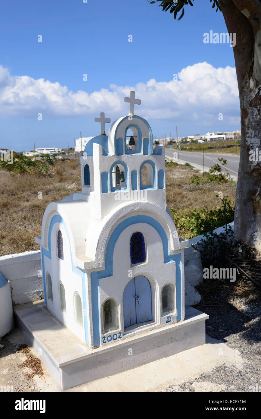 Miniature church hi-res stock photography and images - Alamy