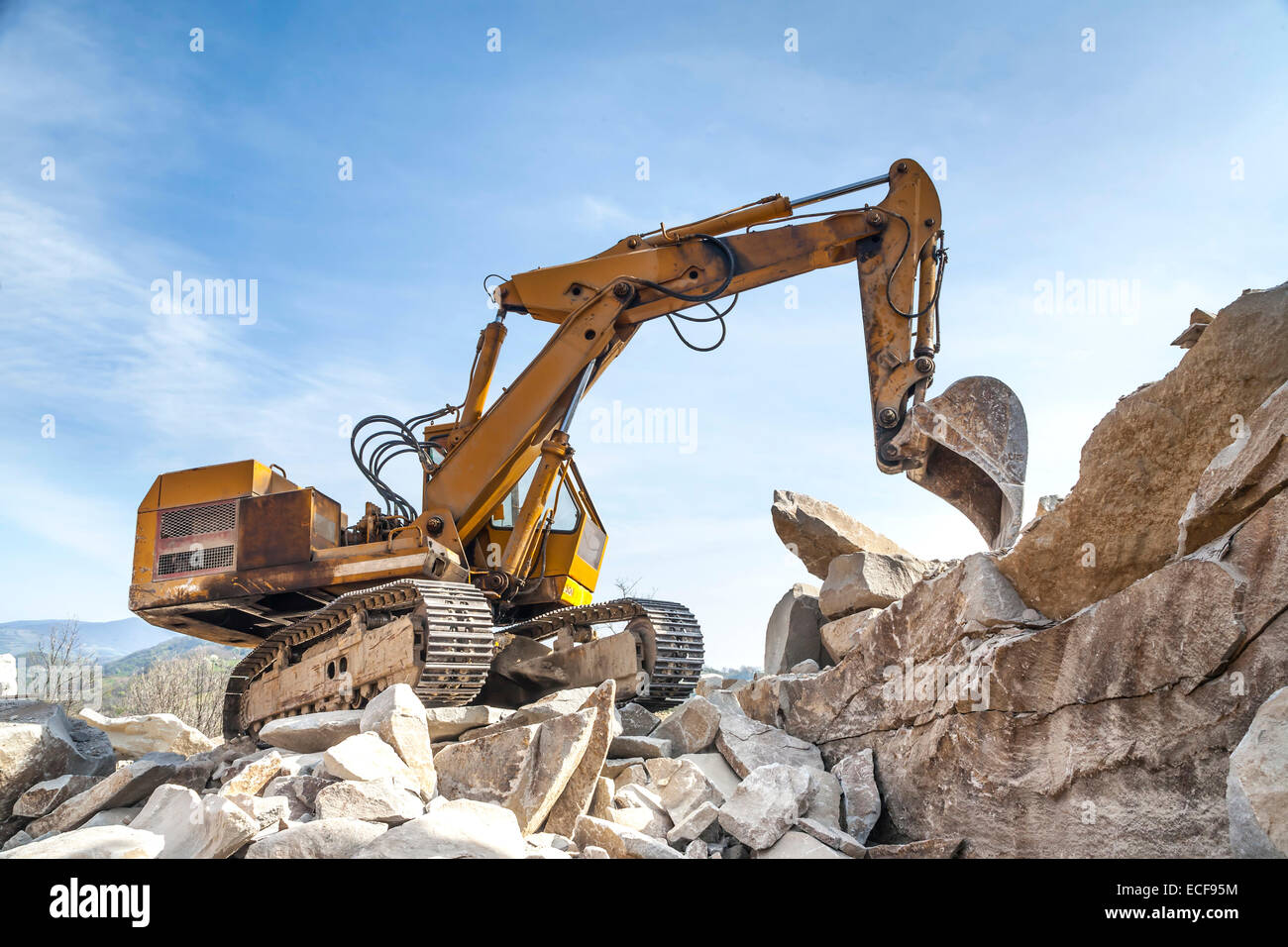 Quarry machines hi-res stock photography and images - Alamy
