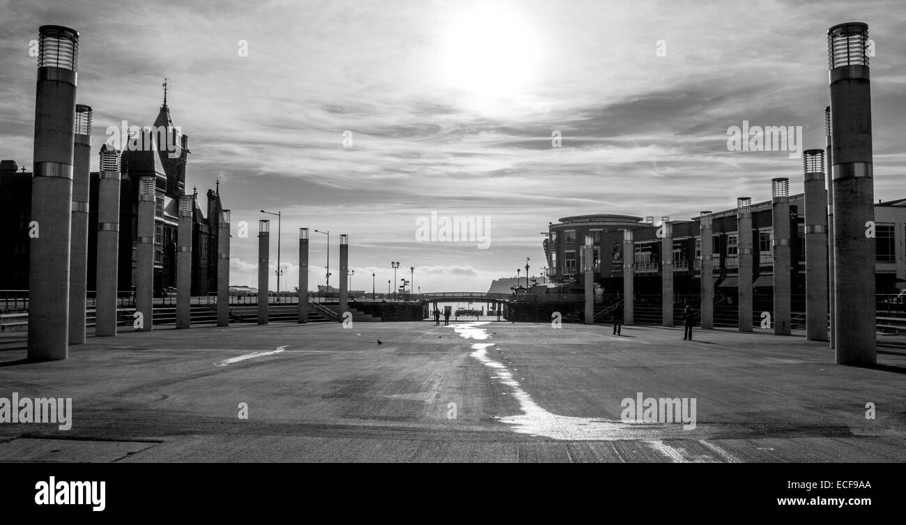 Cardiff empty hi-res stock photography and images - Alamy