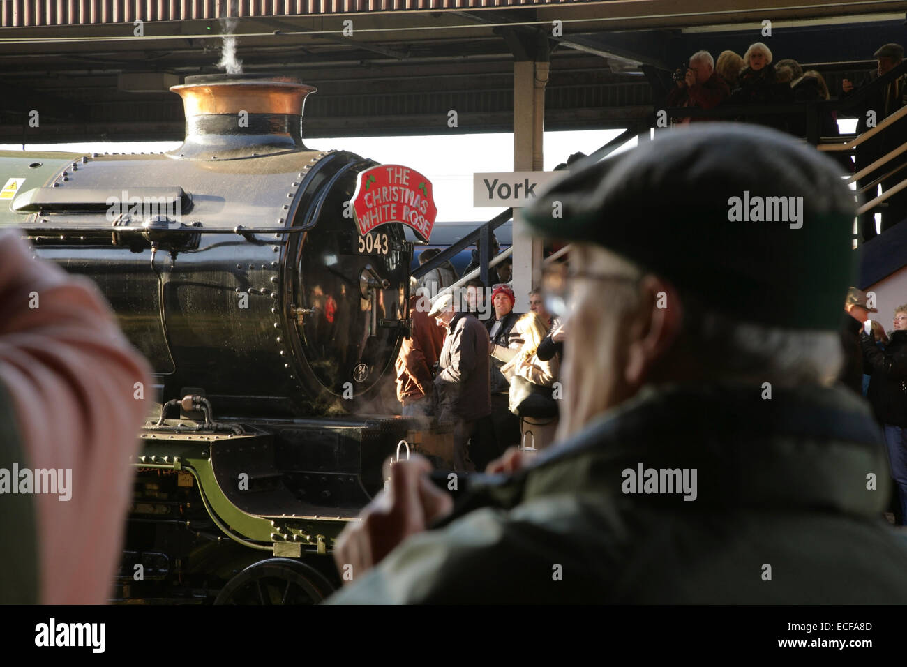 York Railway Station, UK, 13 December 2014. Great Western Railways ...
