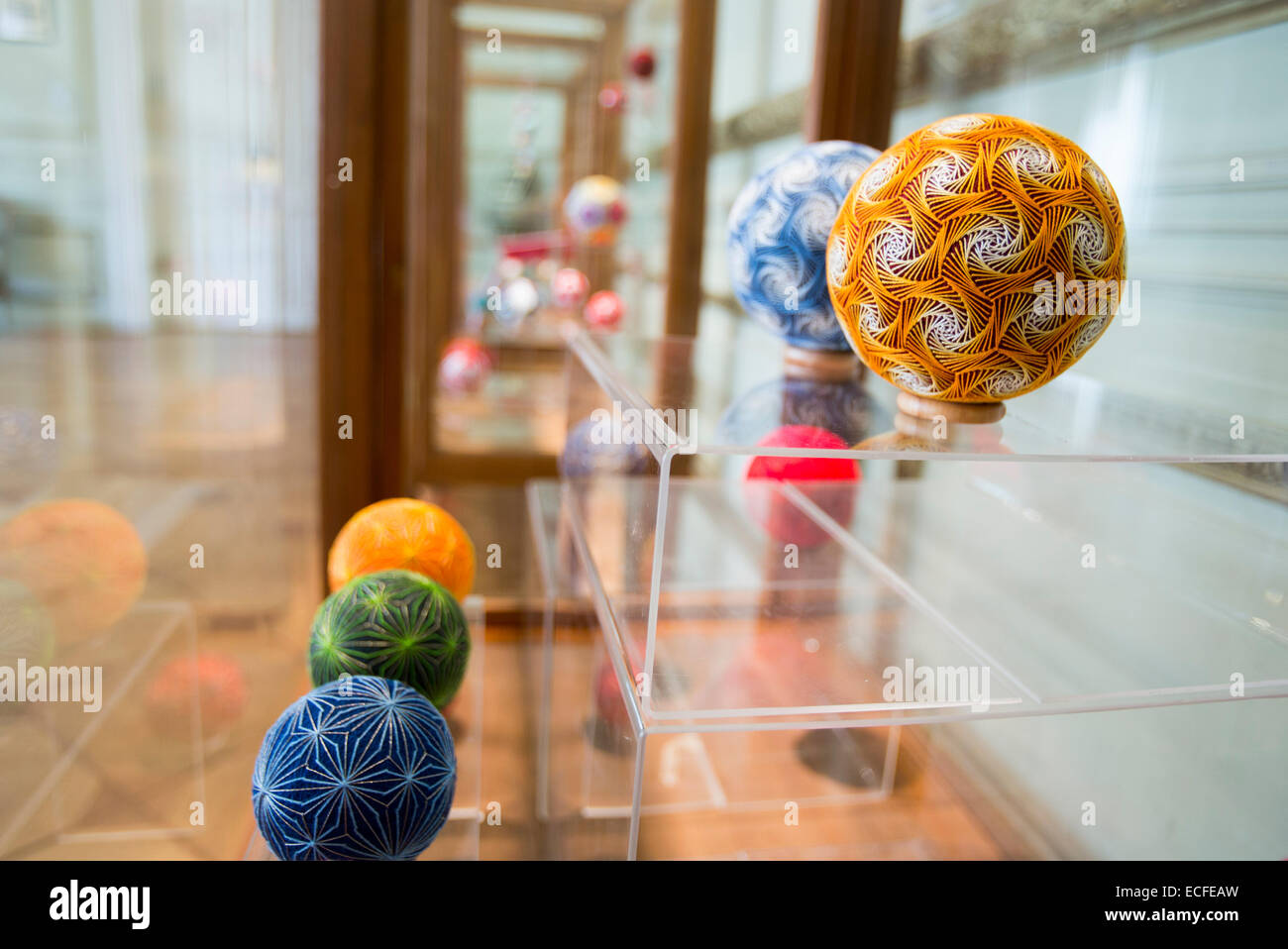 Temari balls are a folk art form that originated in China and was ...