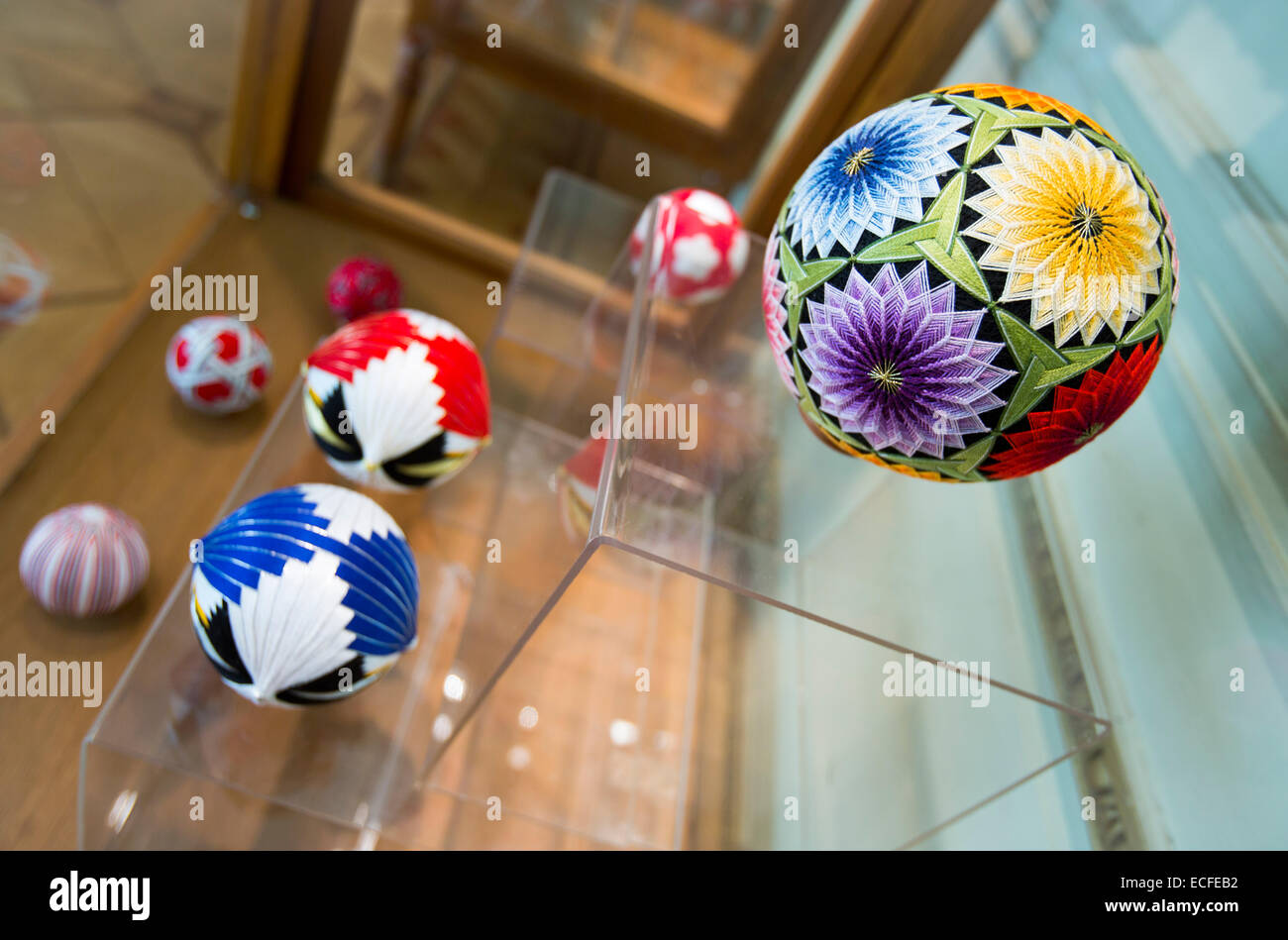 Temari balls are a folk art form that originated in China and was ...